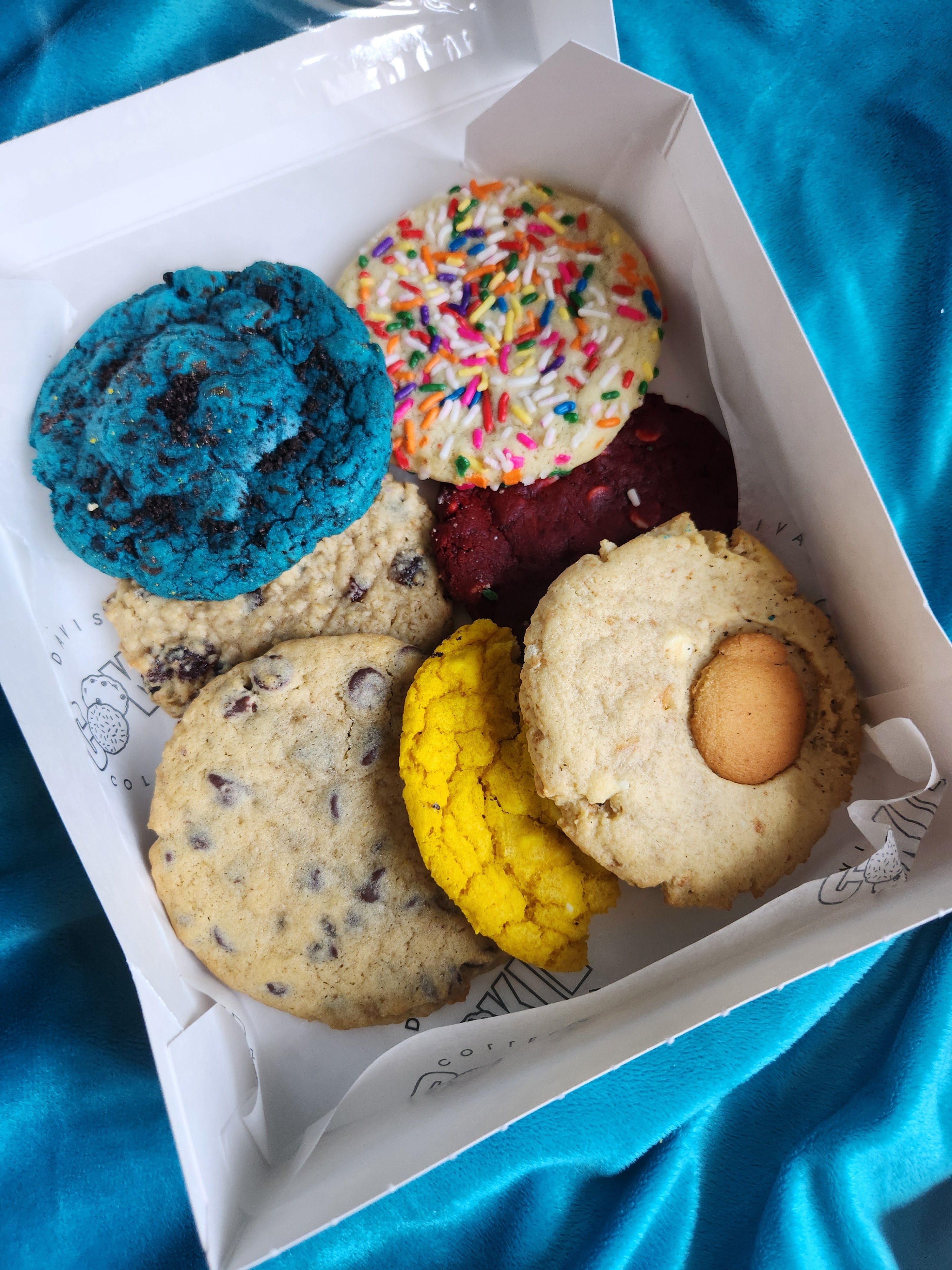 Cookie Craze Box (Dozen Assortment) – Davis Cookie Collection, LLC